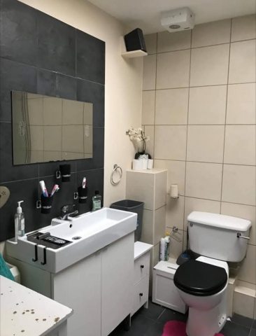 1 bedroom in a 5 bed house in Dora Way, London (SW9) - House Share ...
