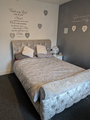 1 bedroom in a 5 bed house in Dora Way, London (SW9) - House Share ...